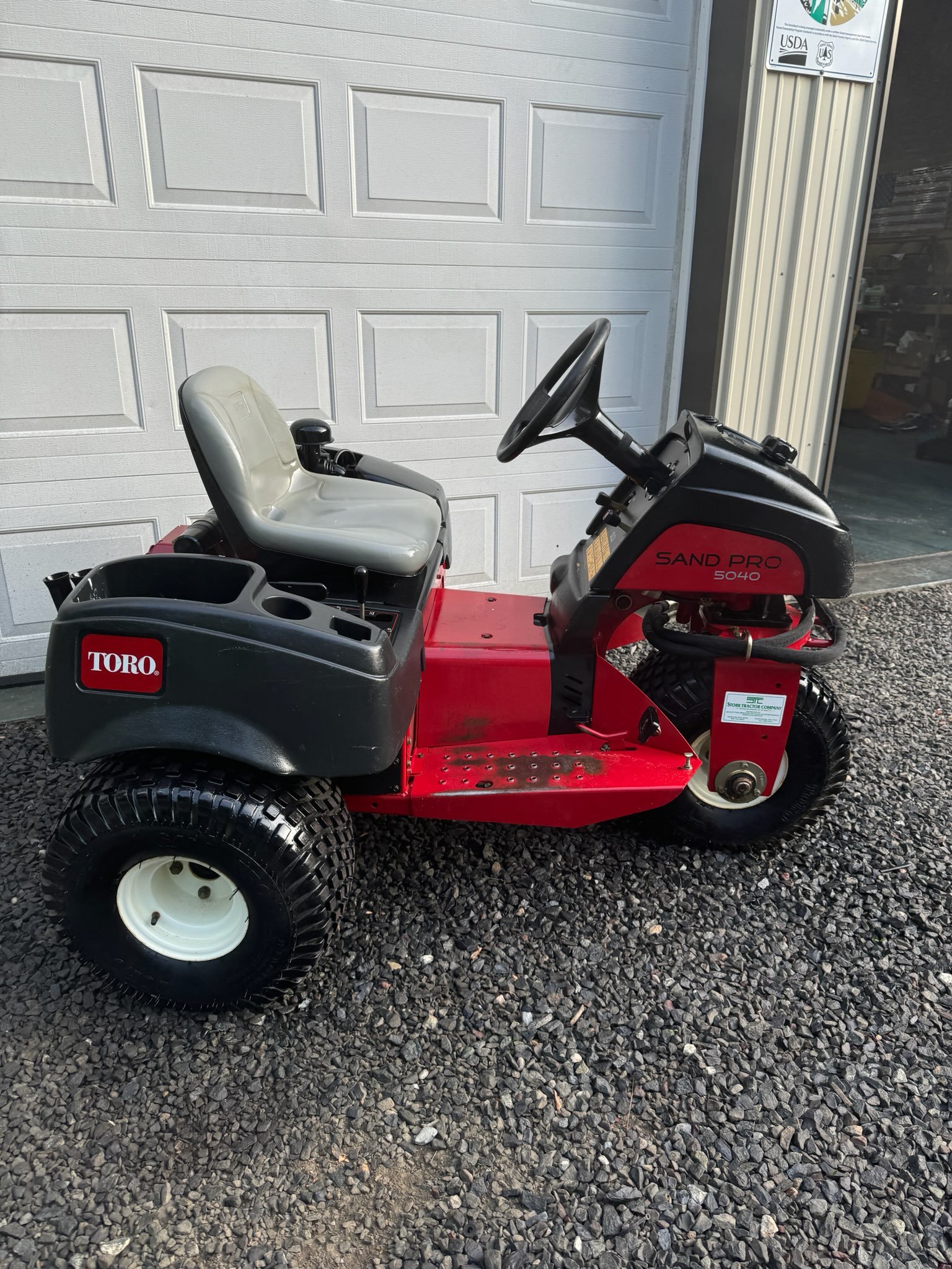 Toro Sand Pro 5040 3WD - Bunker Rake - TurfNet