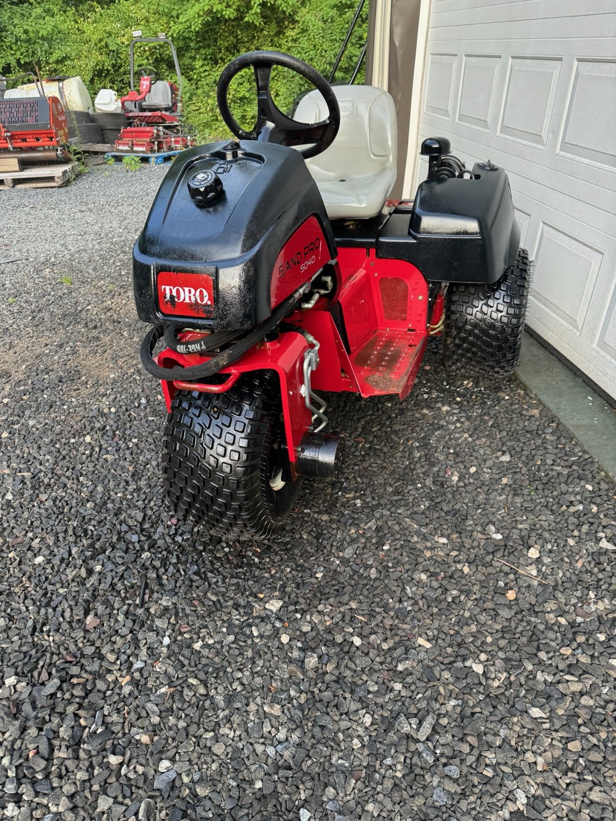 Toro Sand Pro 5040 3WD - Bunker Rake - TurfNet