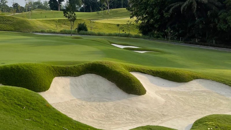 Aussie company is out to put a crimp in bunker management - News - TurfNet