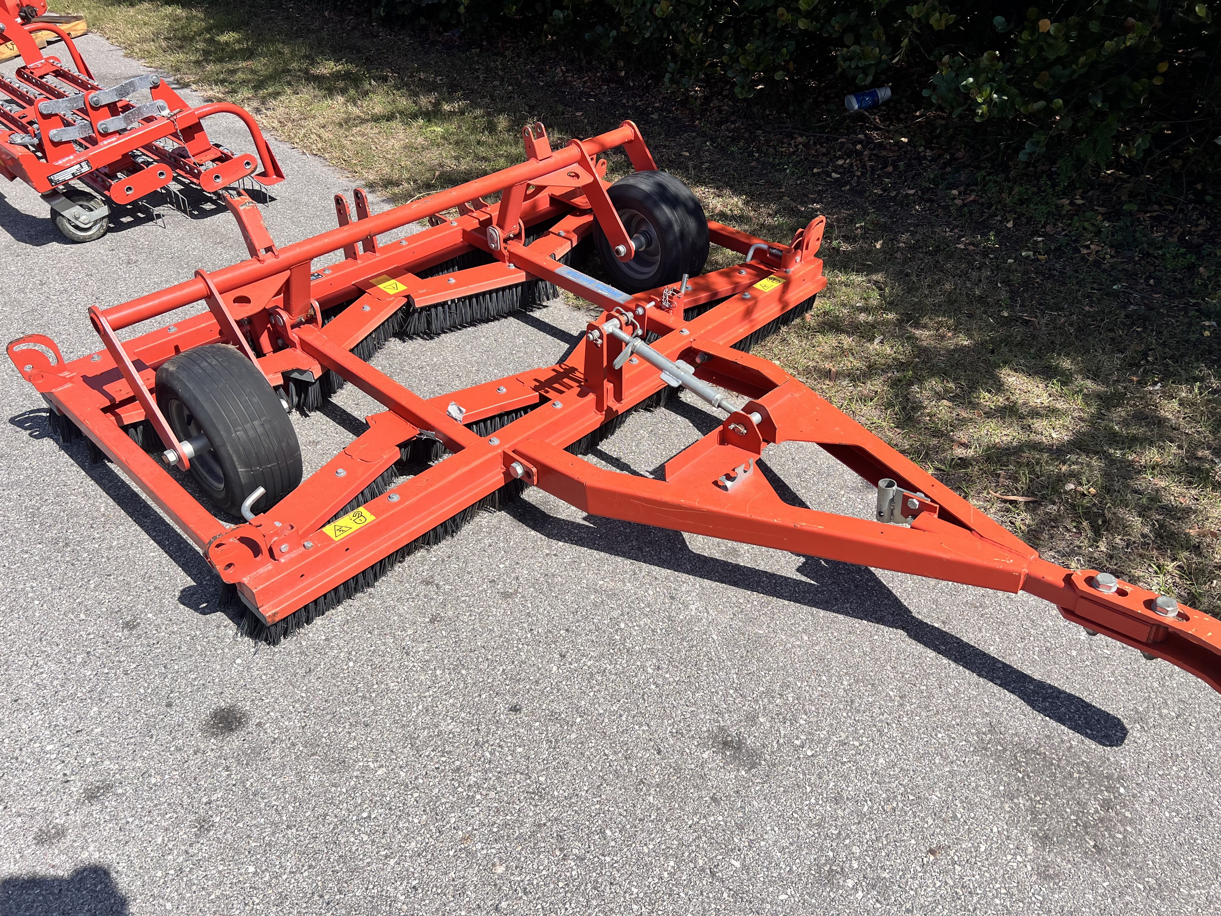 20?? Wiedenmann Terra brush - Miscellaneous - TurfNet