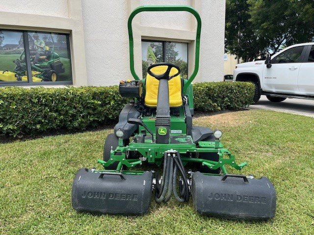 2021 John Deere 2400 Riding Greens Mower - Triplex Greensmower - TurfNet