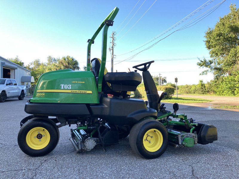 2019 John Deere 2500E - Triplex Greensmower - TurfNet