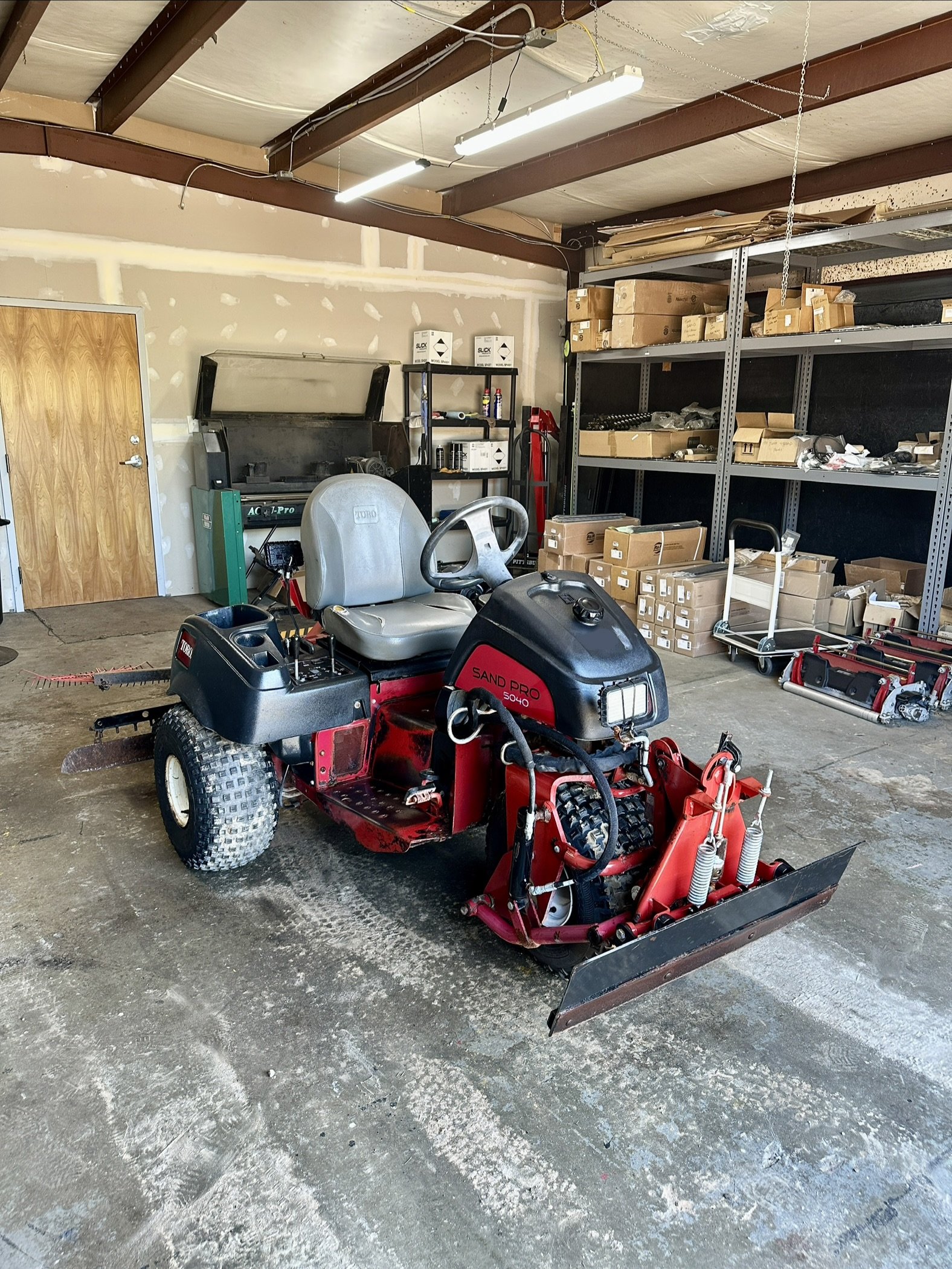 2019 Toro Sandpro 5040 - Bunker Rake - TurfNet