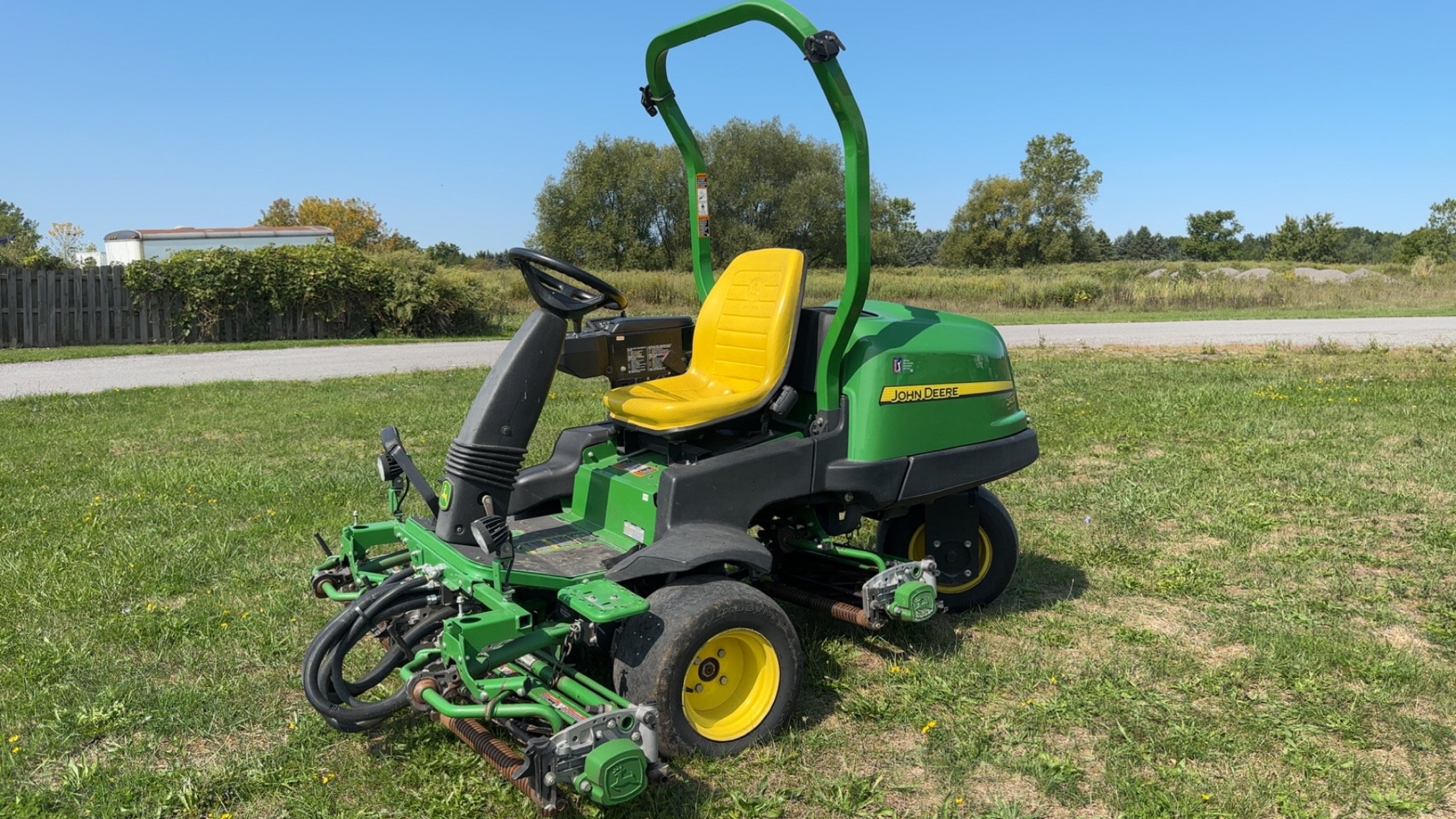2021 John Deere 2400 - Triplex Greensmower - TurfNet