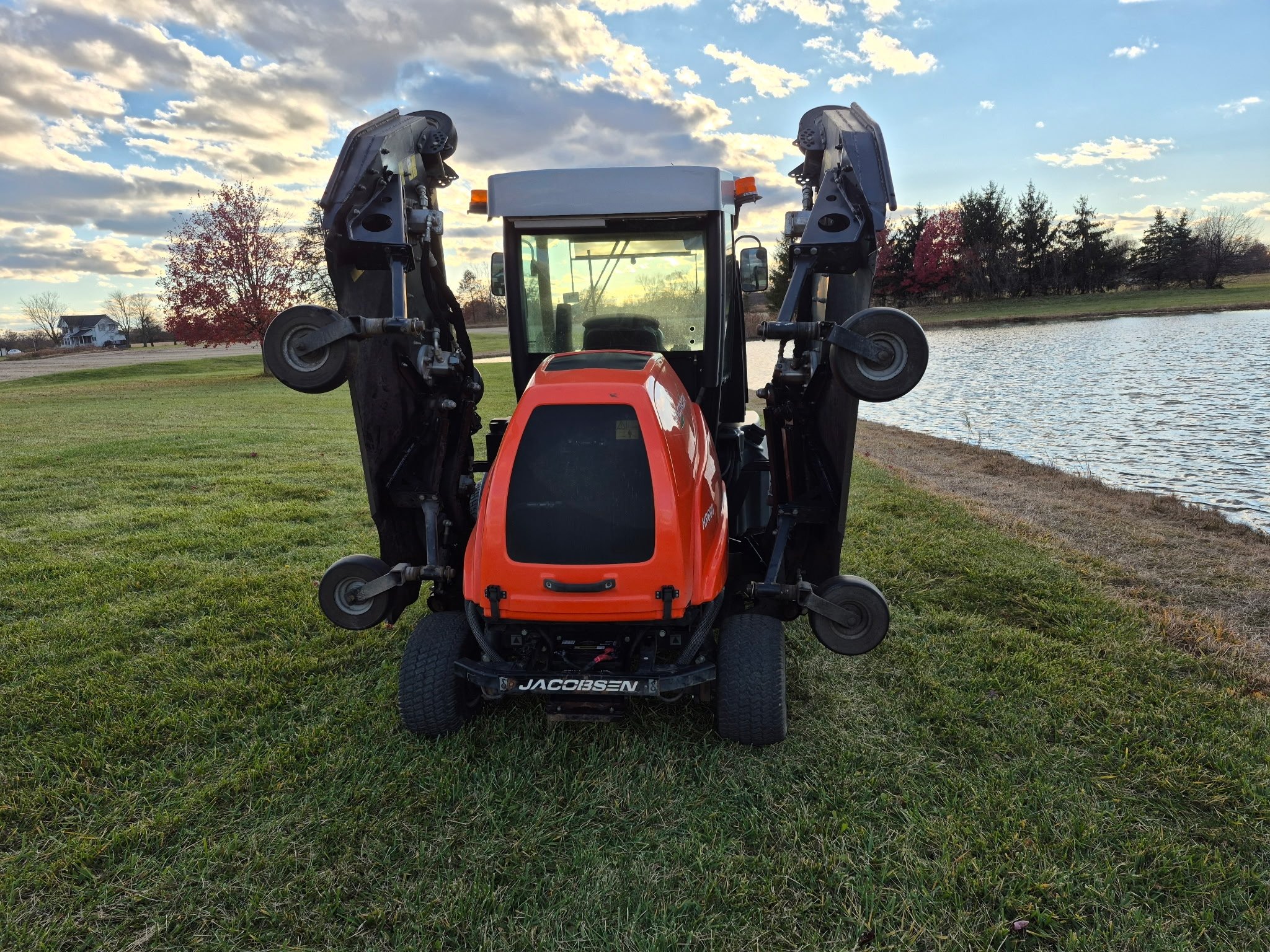 2018 Jacobsen wide area mower HR800 - Rotary Mower - TurfNet