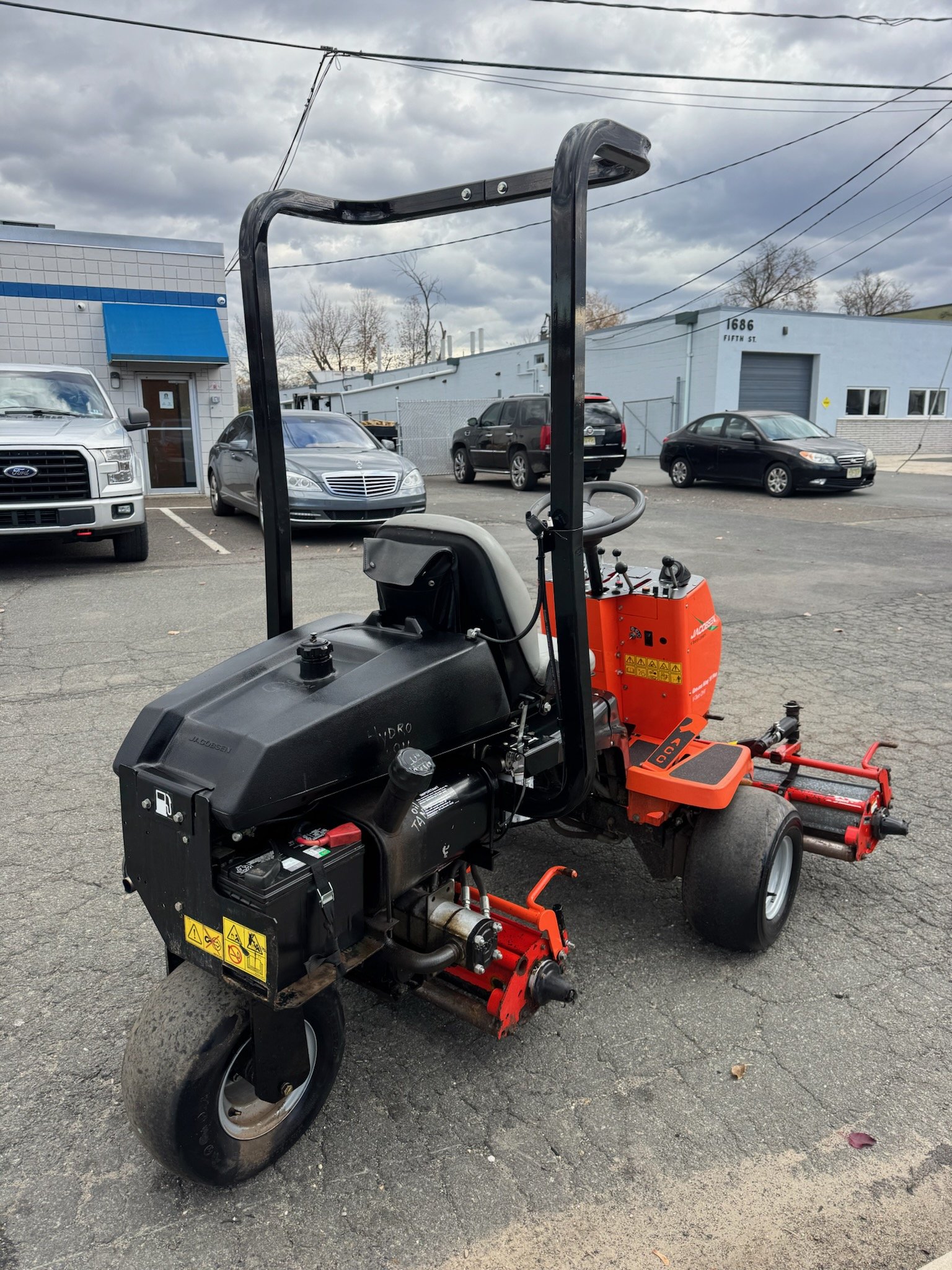 Jacobsen Greensking IV Plus (ONLY 886 HOURS) - Triplex Greensmower ...